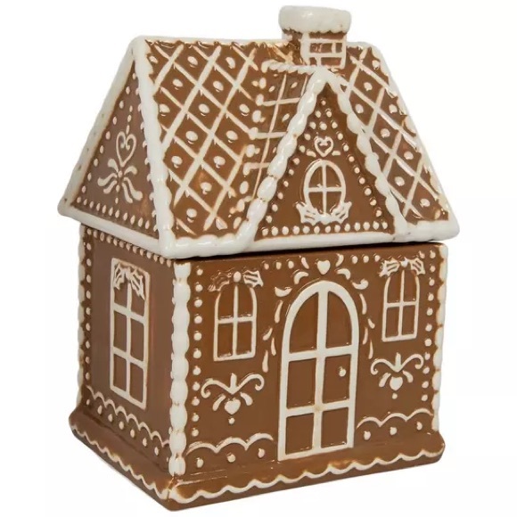 Dining | Classic Gingerbread House Cookie Jar | Poshmark